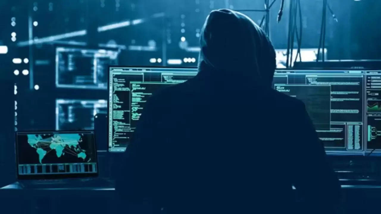 Cyber Fraud in MP: Hackers Steal Lakhs by Sending WhatsApp Photo—Here's ...