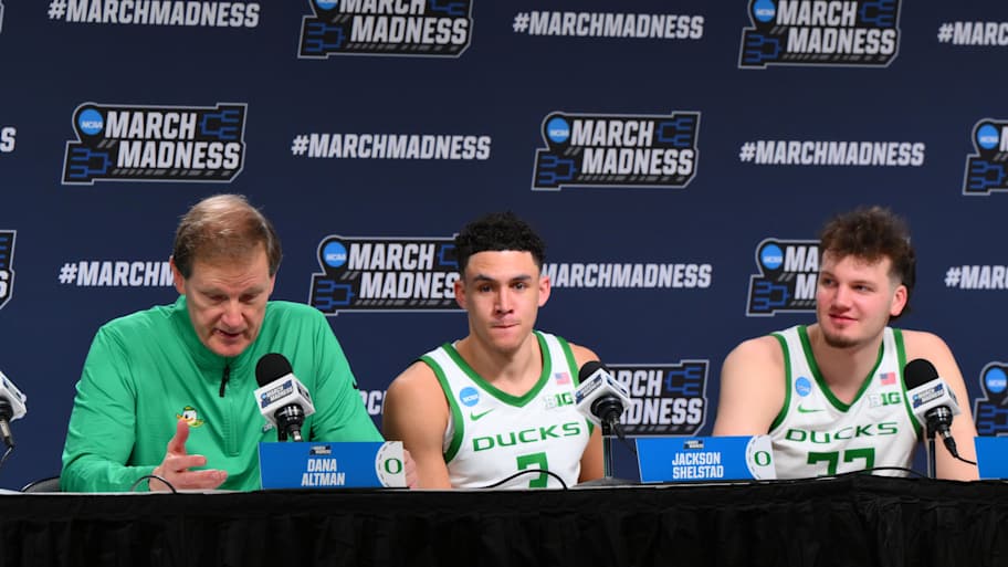 Oregon Ducks Transfer Portal: Jadrian Tracey, Jackson Shelstad, Kwame ...