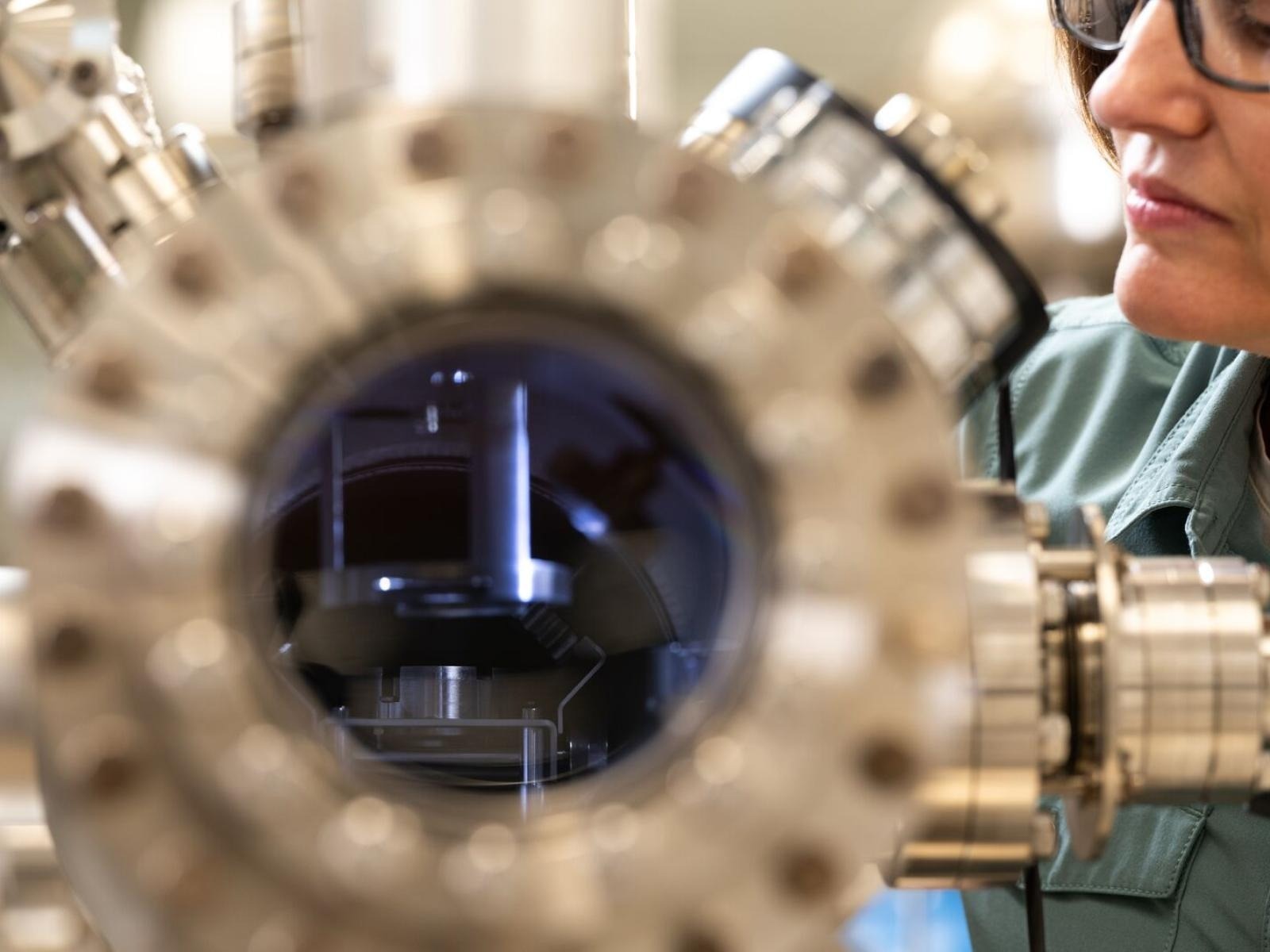 New AI Tool Speeds Up Defect Detection in Thin Film Manufacturing