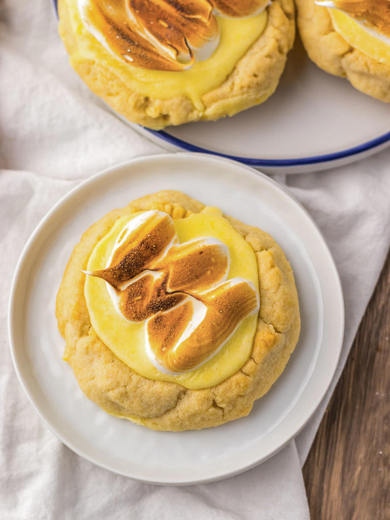 Lemon Meringue Pie Cookies: Sunshine in Every Bite