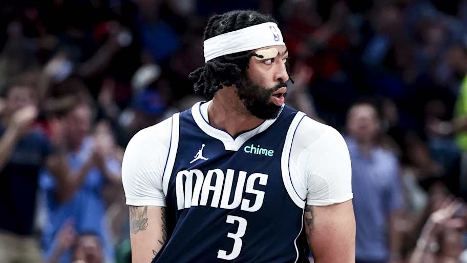 Mavericks' Anthony Davis breaks down game-winner over Hawks