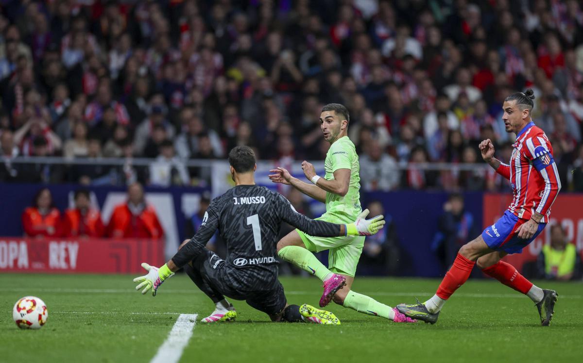 Ferran Torres, una renovación que no puede esperar