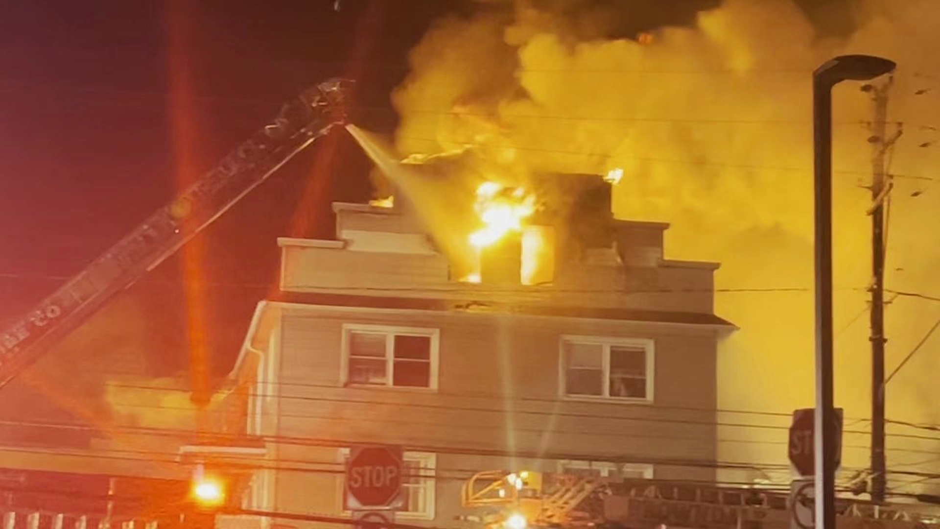 Fire keeps crews busy in Carbondale