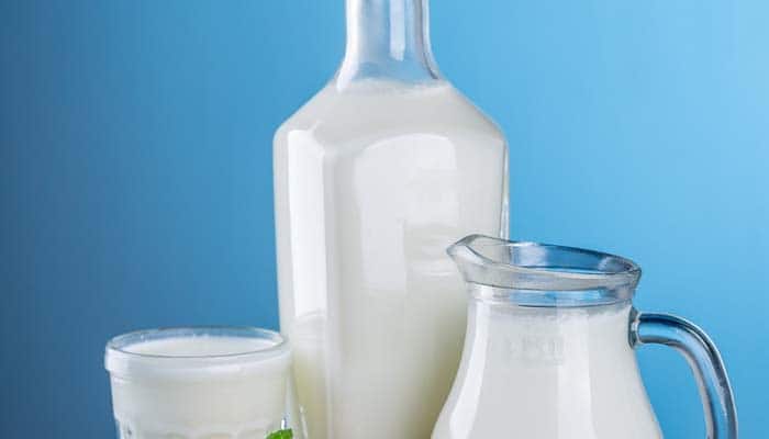 Curd vs Buttermilk: Benefits, nutrition, and more explained