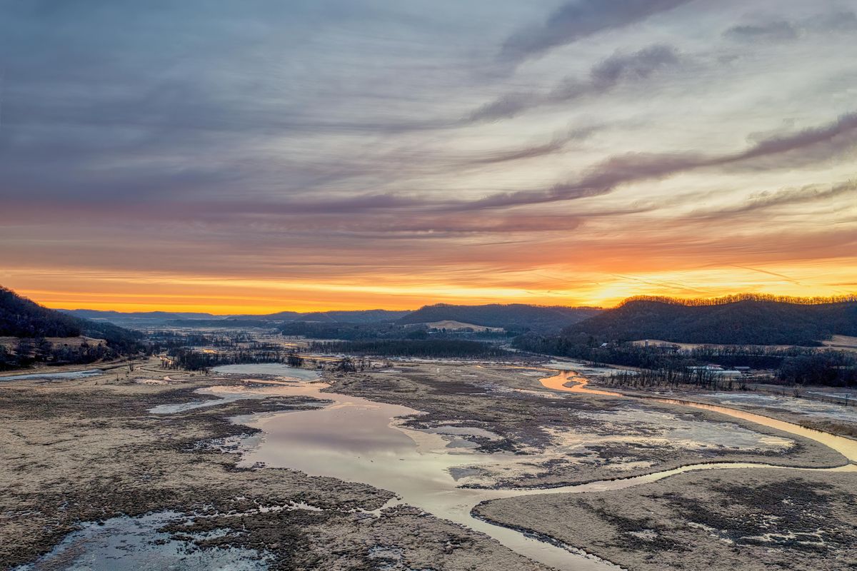 Scientists discover the Earth's crust is dripping under the US - should we be worried?