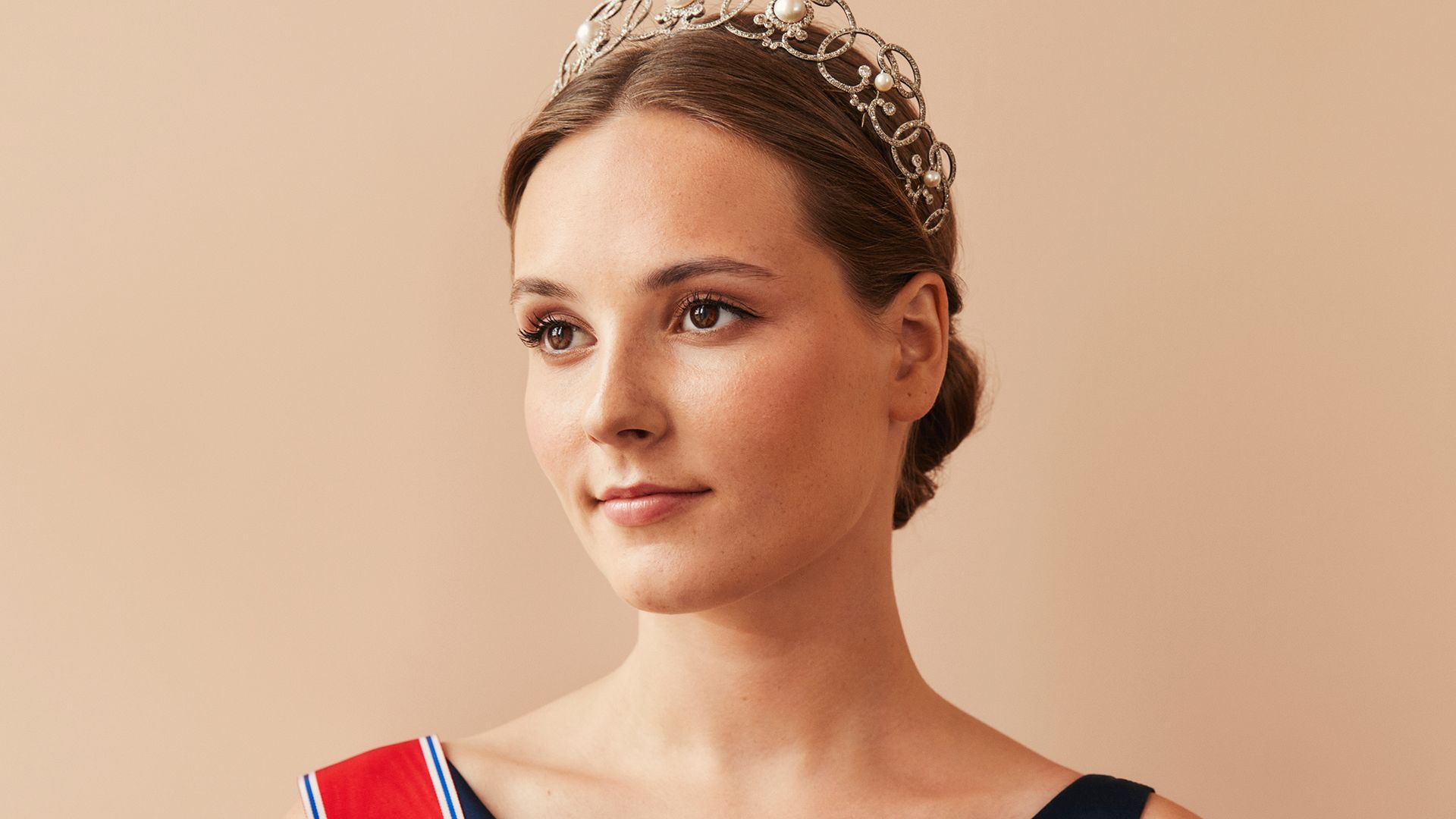 Crown Princess Ingrid Alexandra looks almost unrecognisable in military ...
