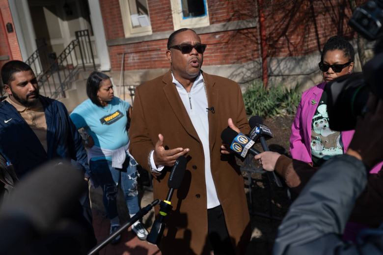 To save public housing, Allegheny County agency wants tenants to move ...