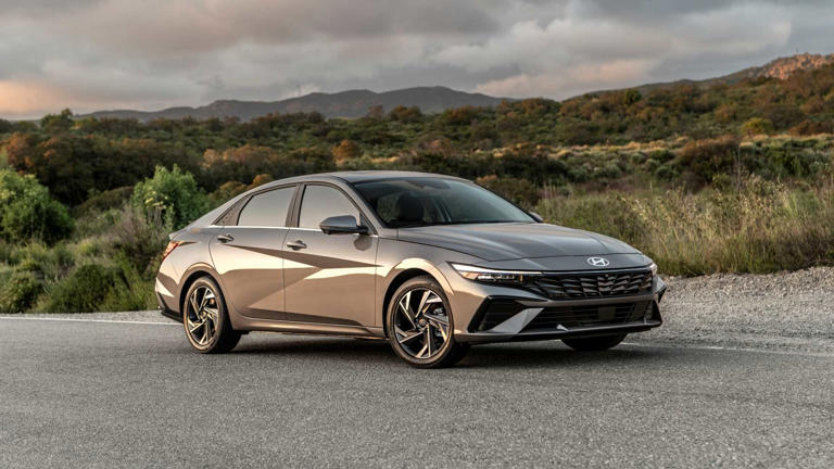 The Hyundai Elantra Hybrid's Low Maintenance Costs Make It Perfect For ...