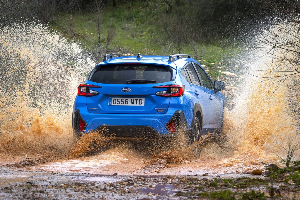 Nuevo Subaru Crosstrek: Tracción integral simétrica AWD desde 32.500 euros