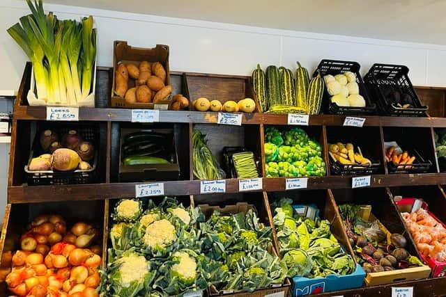 Check out the Mansfield farm shop selling Strawberries for 75p a punnet