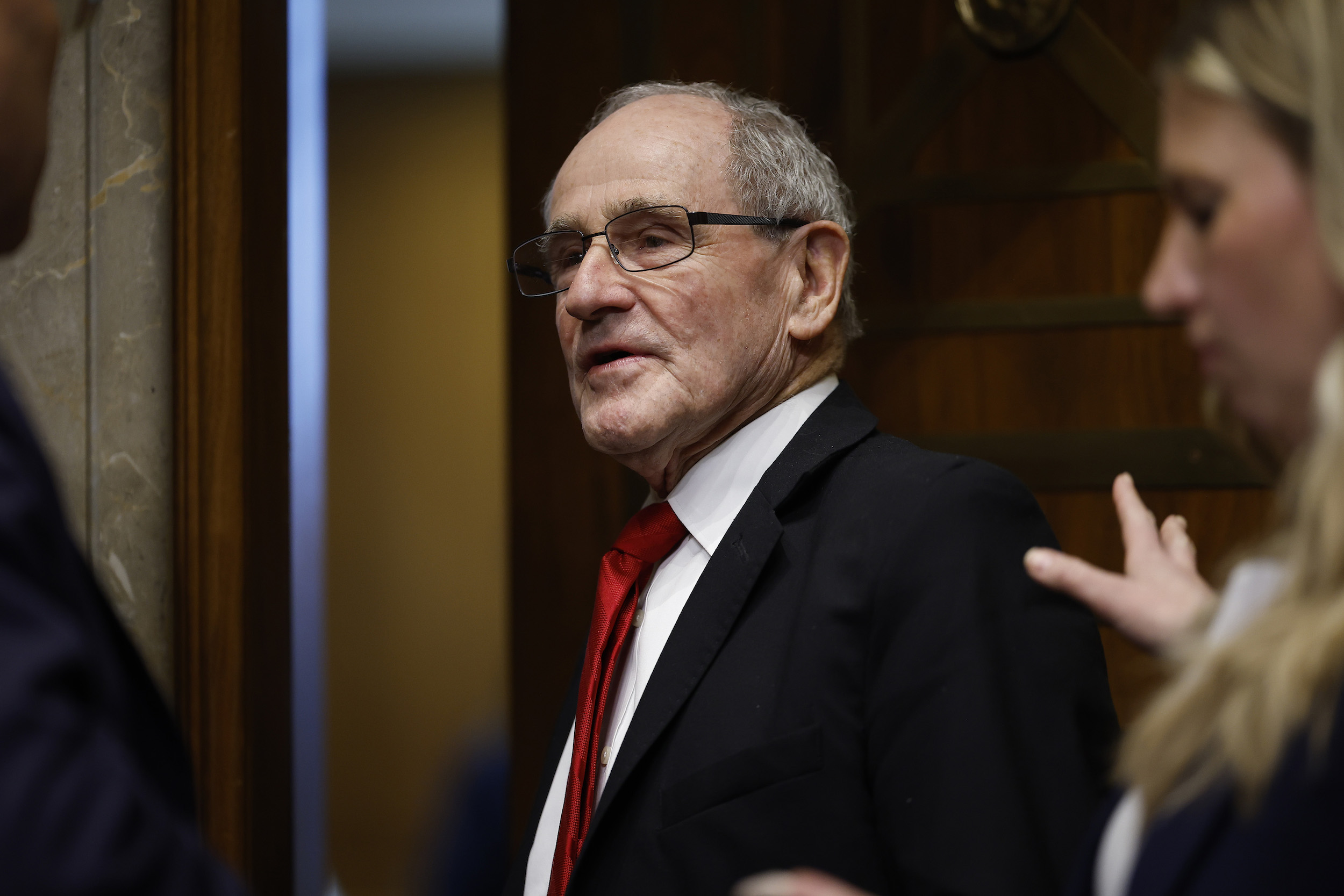 Senate Foreign Relations Chair: U.S. Shouldn't Depend on China for Rare ...