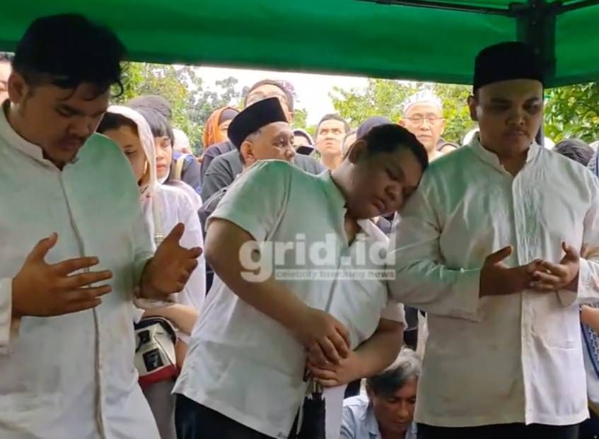Tak Hanya Dermawan, Mat Solar Juga Ajarkan Hal Ini pada Anak Sebelum ...