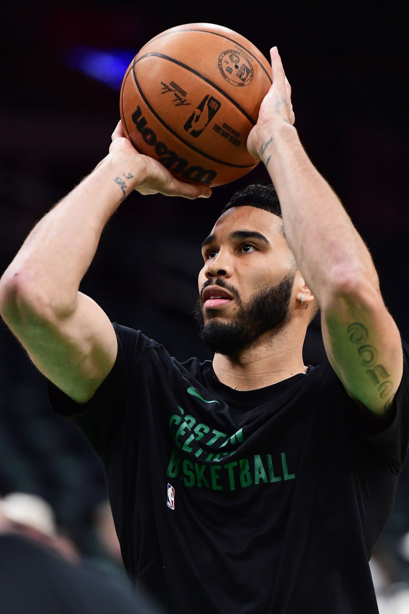 LOOK: Seth Curry grabs the ball and other pictures of the day in the NBA