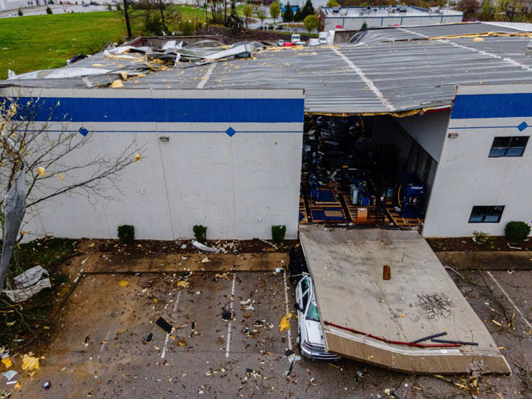 Deadly storms slash through the South and Midwest