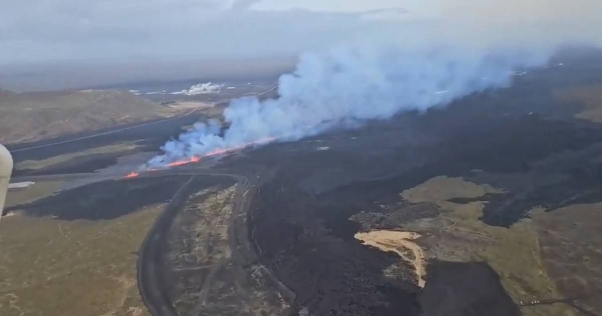 'Earthquake Swarm' in Iceland Triggers New Volcanic Eruption, Lava and ...