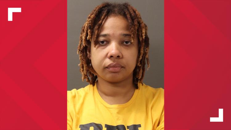 Grand jury indicts Columbus teacher accused of offering student money ...
