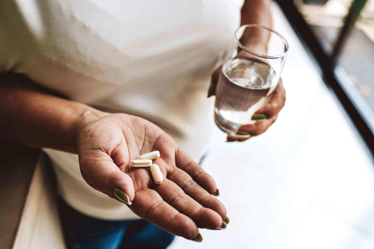 6 Supplements to Take for Acid Reflux Relief