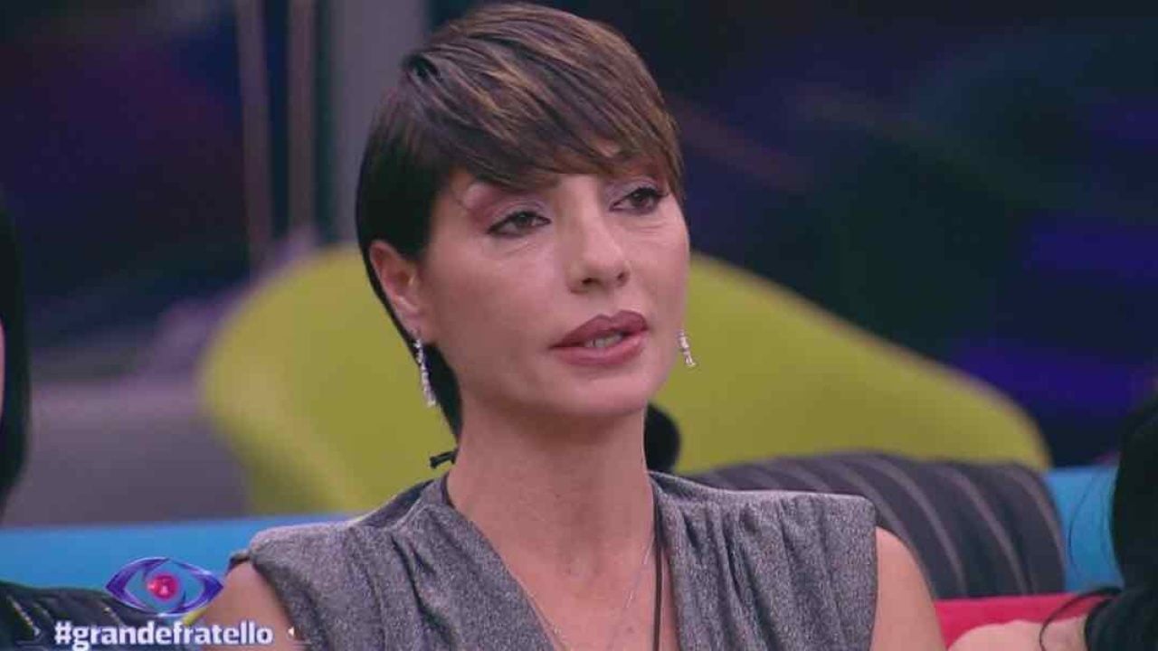 Grande Fratello, Ilaria Galassi pubblica una foto contro gli altri ...