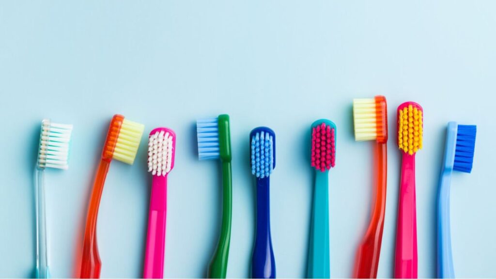 Buenos, bonitos y baratos: Estos son los cepillos de dientes mejor ...