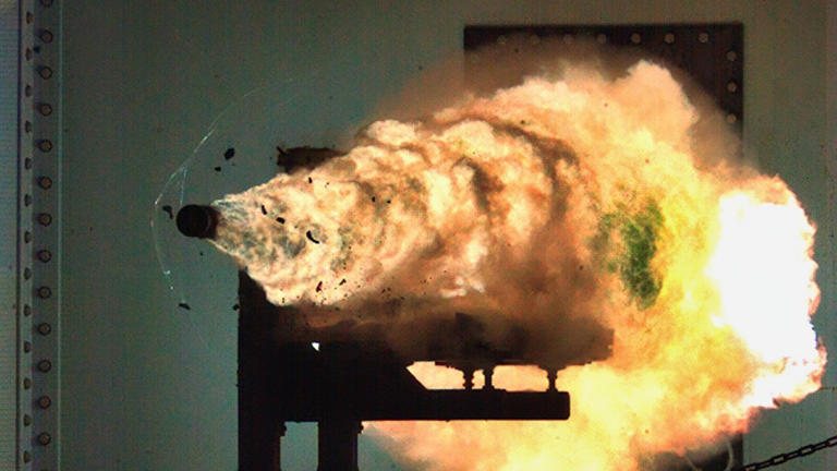 The US Navy just ended the debate — the Trump-class battleship will be ...