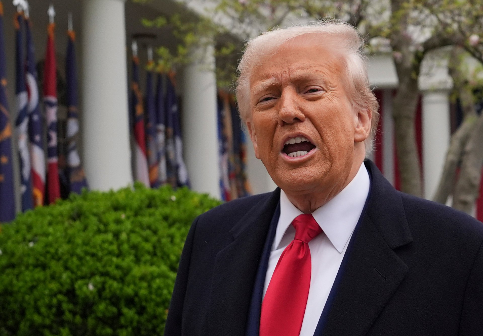 AP og CNN: Trump i ferd med å sparke flere ansatte i det nasjonale sikkerhetsrådet