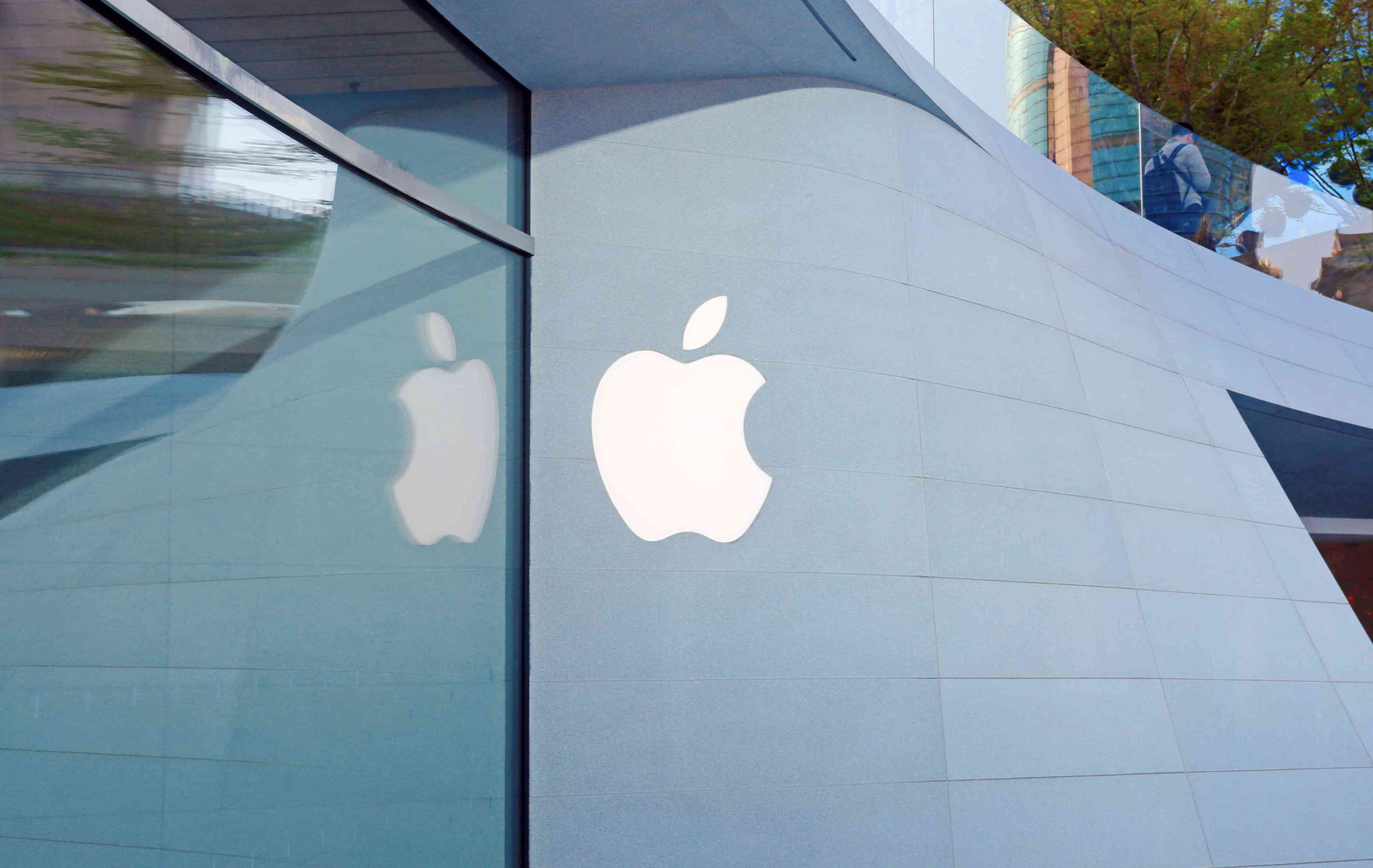 Top Stock Movers Now: Apple, Target, Lamb Weston, and More