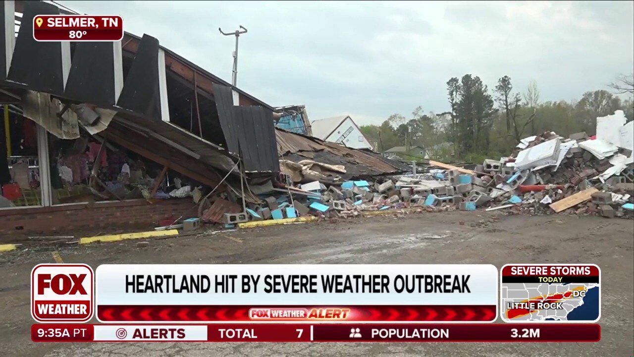 Selmer, Tennessee, reels from deadly tornado outbreak damage