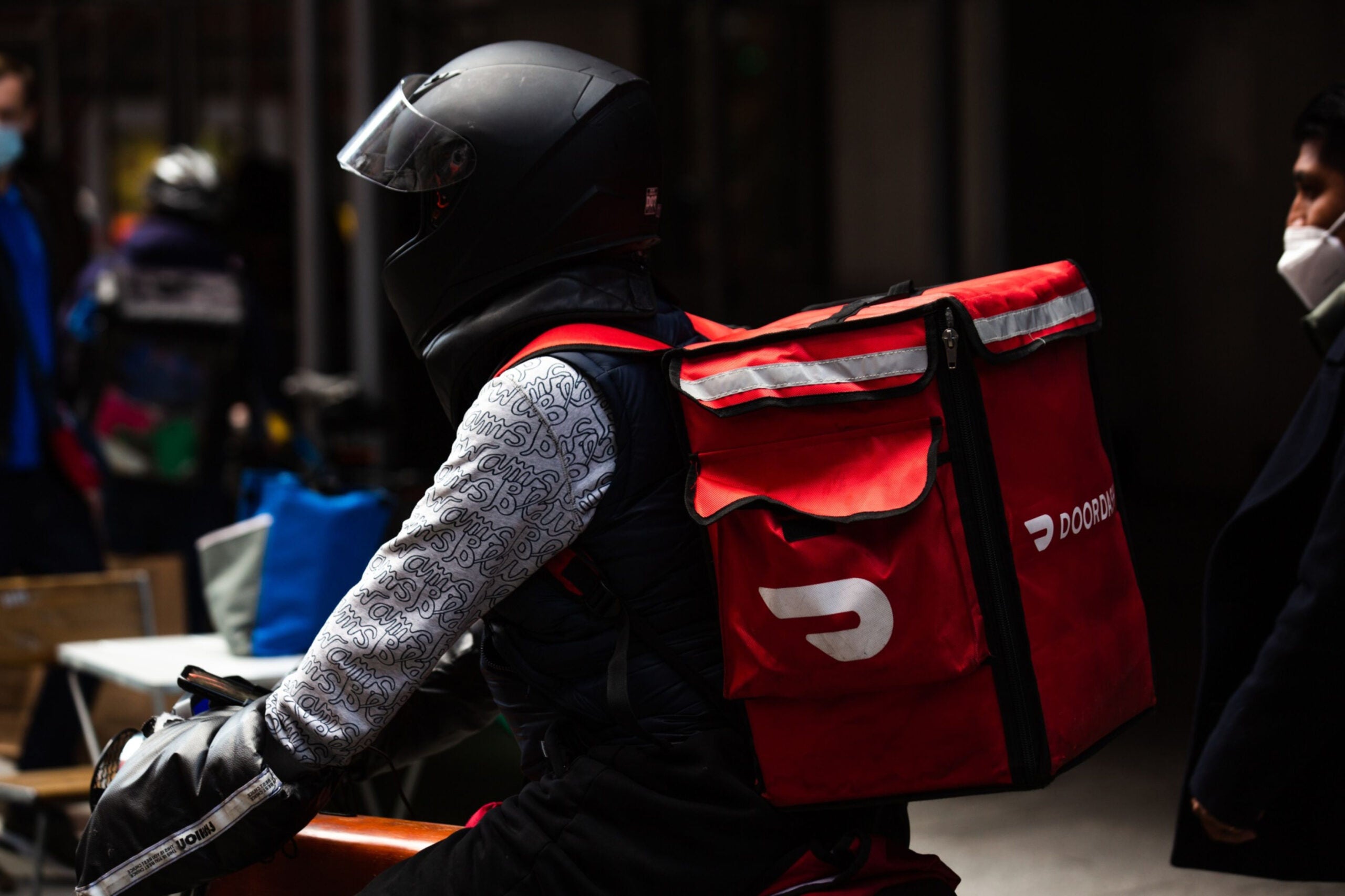 In safety push, food delivery companies will have to apply for a new ...