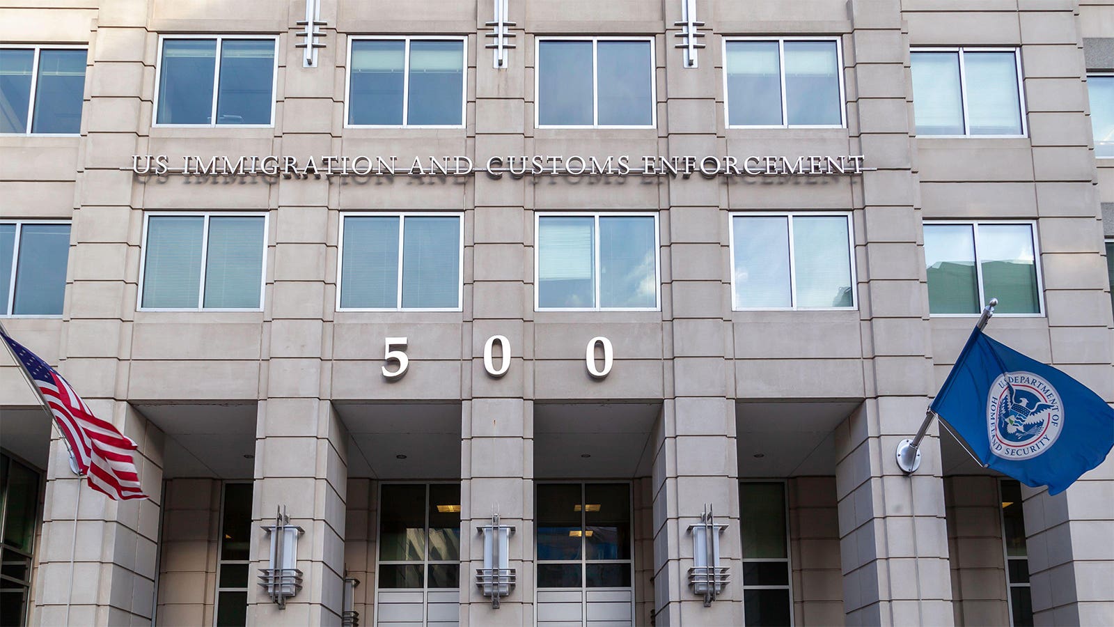 Over 350K Health Workers Face Deportation Risk