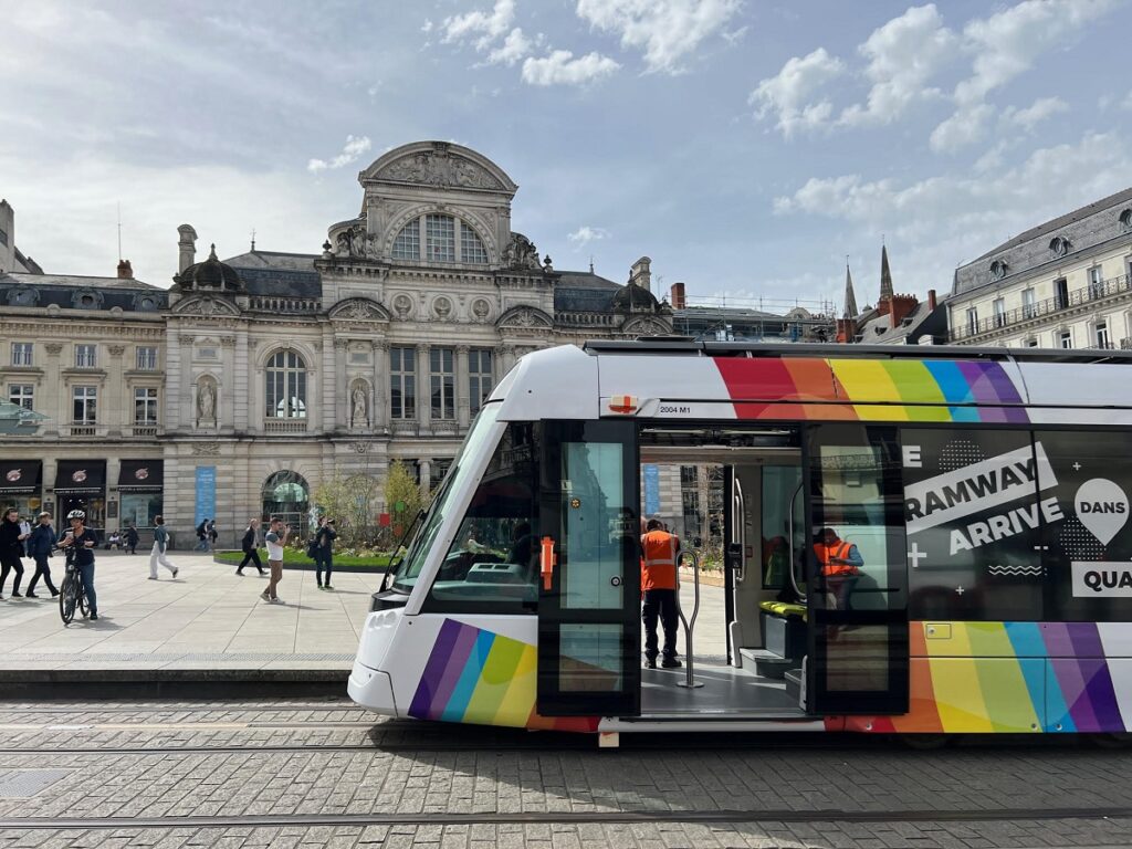 Réveillon sans bus ni tramway à Angers : l’arrêt du réseau Irigo ...