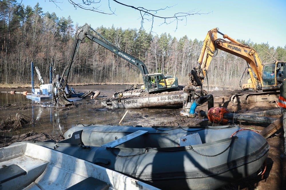 What is the M88A2 Hercules, the heavy US Army vehicle that sank in a ...