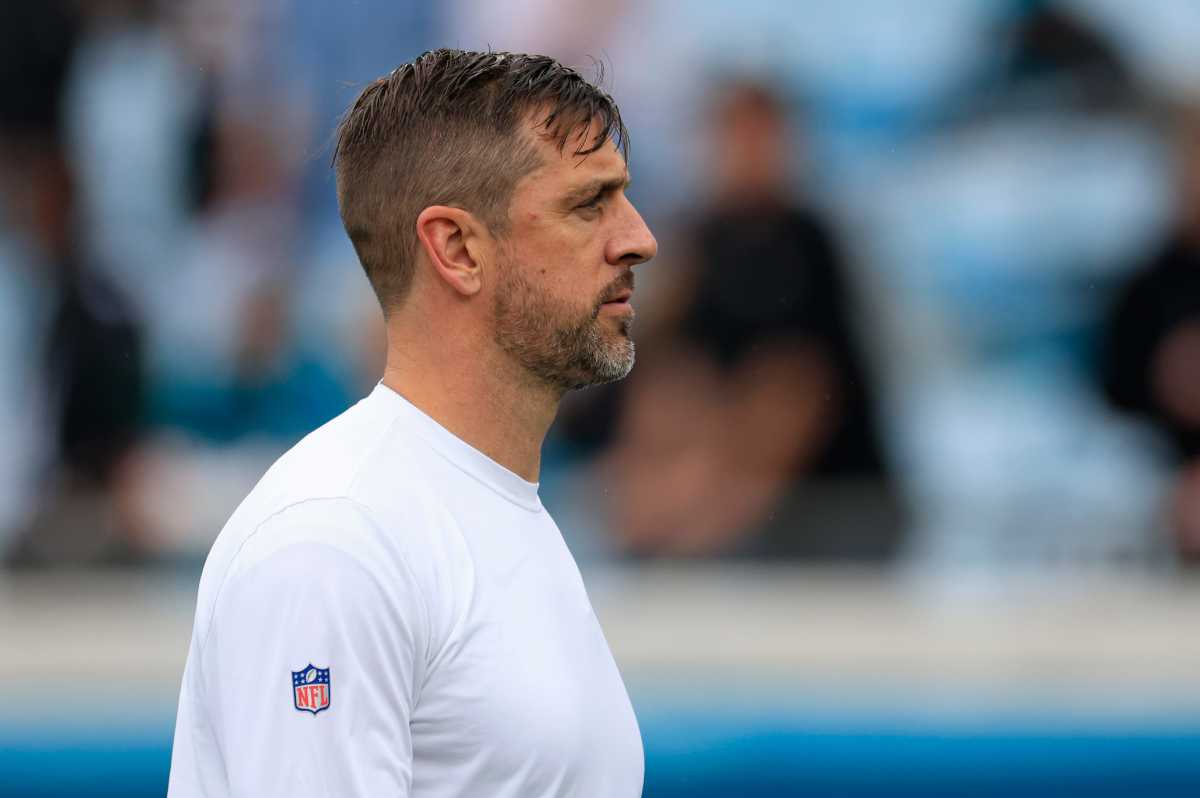 Steelers Target Aaron Rodgers Decision Stalled By Kentucky Derby