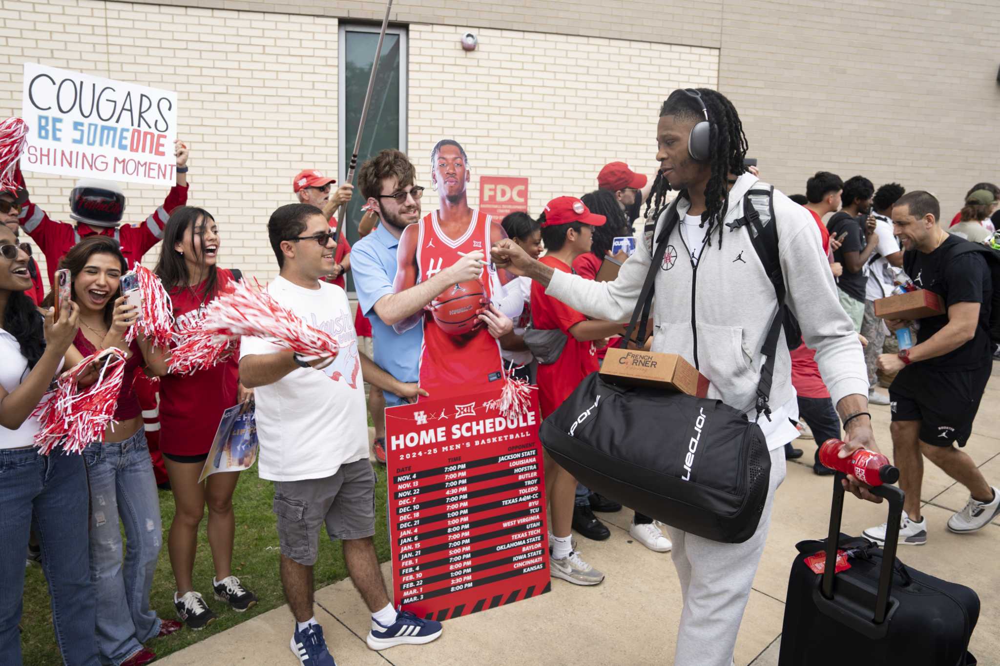 Going to San Antonio for the Final Four? Here are free Houston Cougars ...