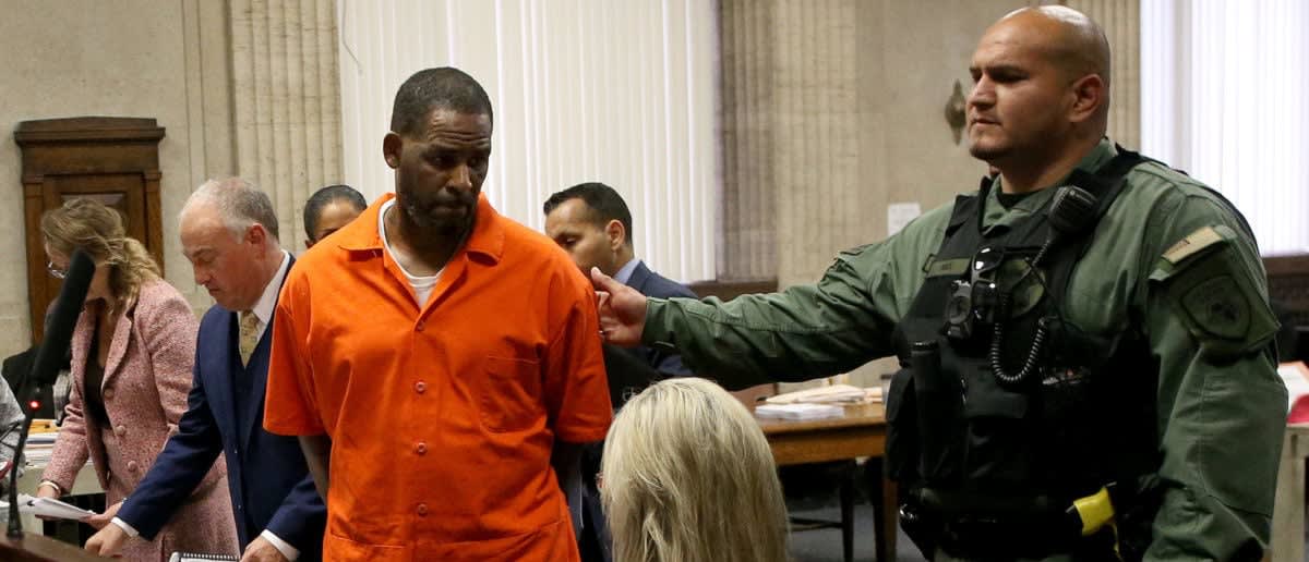 FACT CHECK: Has R. Kelly Been Released From Prison After Being Pardoned ...