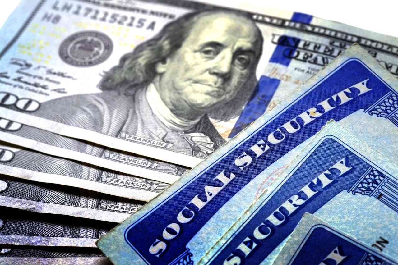 Democrats, AARP, Other Groups Align on Protecting Social Security. Here ...