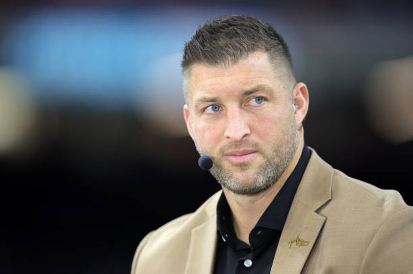 Tim Tebow makes his feelings perfectly clear on Donald Trump after ...