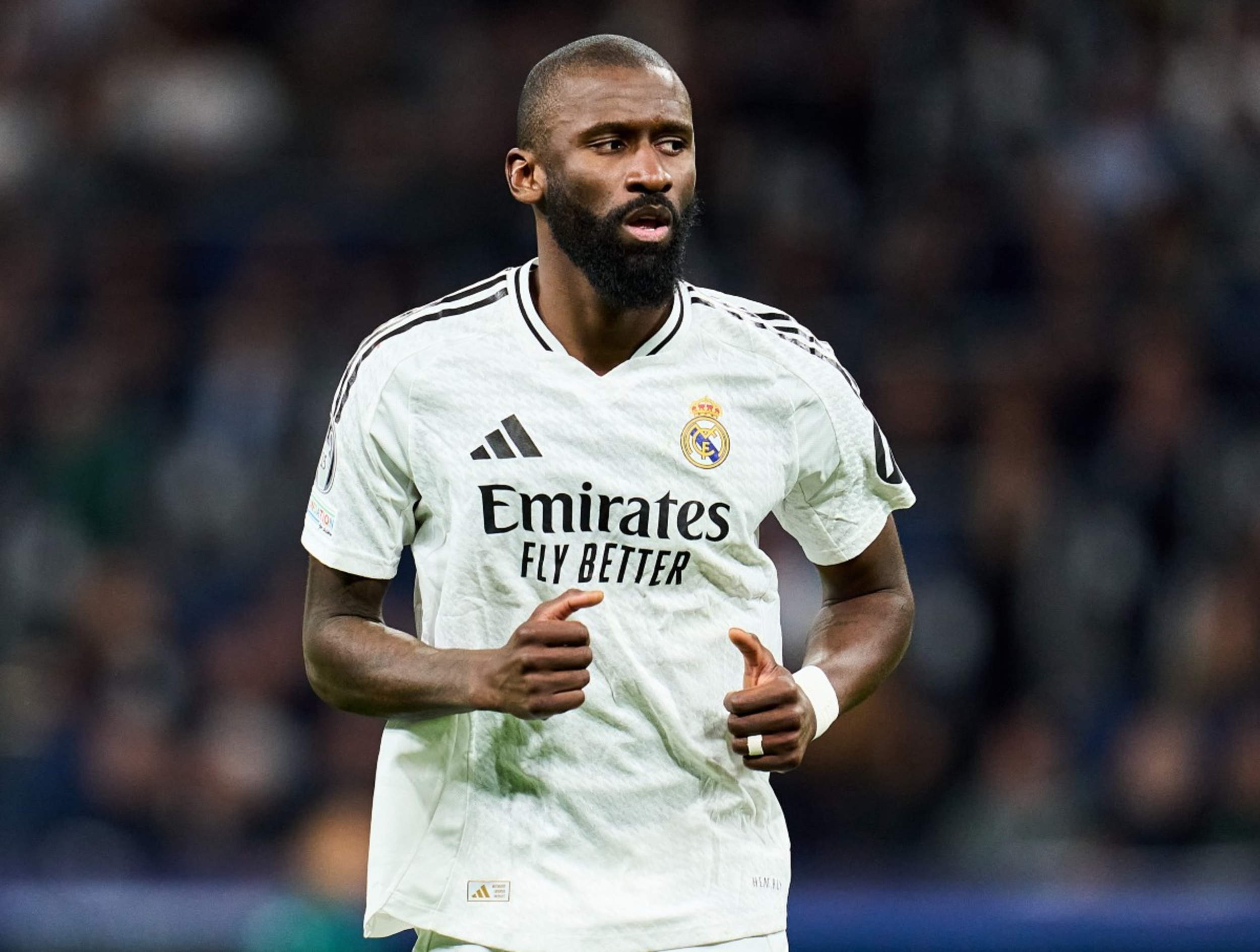 Report: Chelsea target move for two time Champions League winning ...