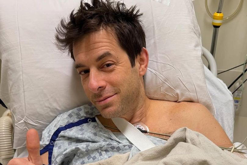 Valerie hitmaker Mark Ronson rushed to hospital after nasty injury on ...