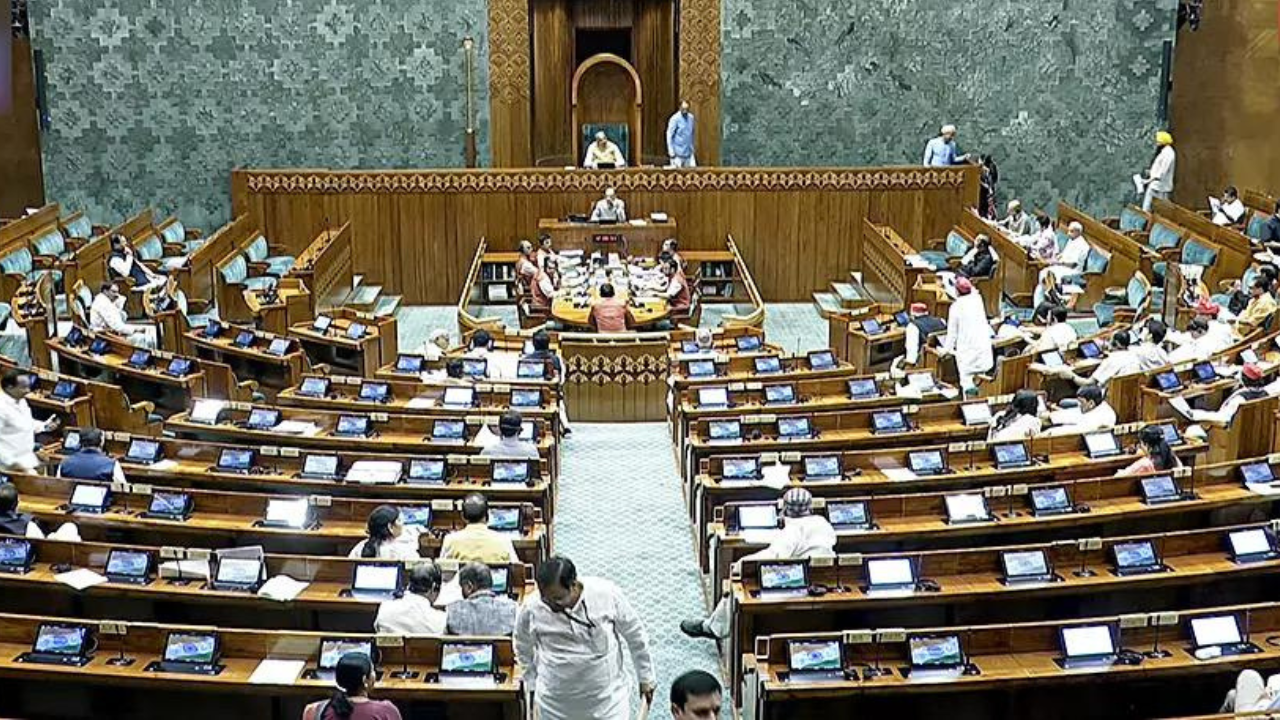 'Against Indian Muslims': JD(U) leader Mohammed Qasim Ansari resigns ...