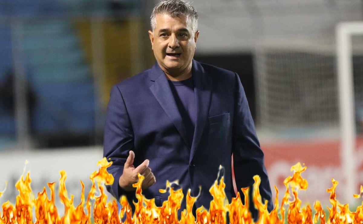 Diego Vázquez se hartó y toma rotunda decisión en el fútbol de Honduras