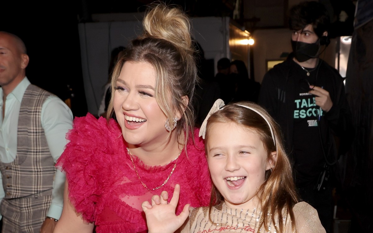 Kelly Clarkson Reveals Daughter River Rose's 'Most Annoying' Trait