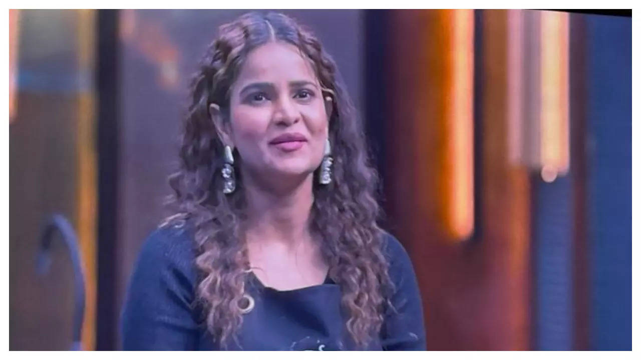 Celebrity Masterchef: Archana Gautam's emotional farewell as she gets ...