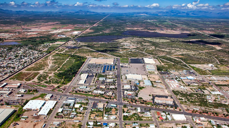 An Arizona Border Town Brimming With Charm And History Is Home To ...