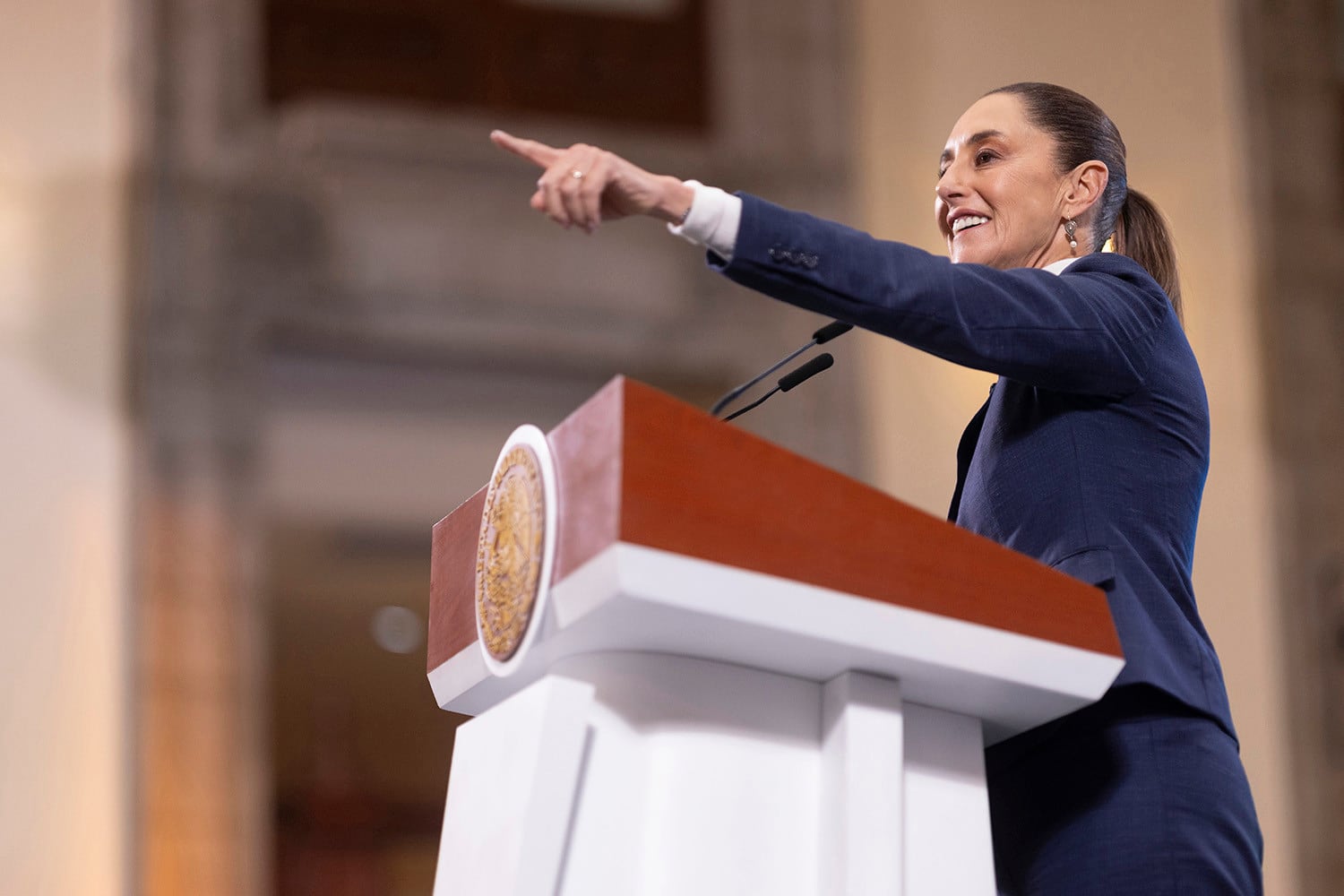 Sheinbaum dice que mantuvo “una muy buena conversación” con Trump tras ...