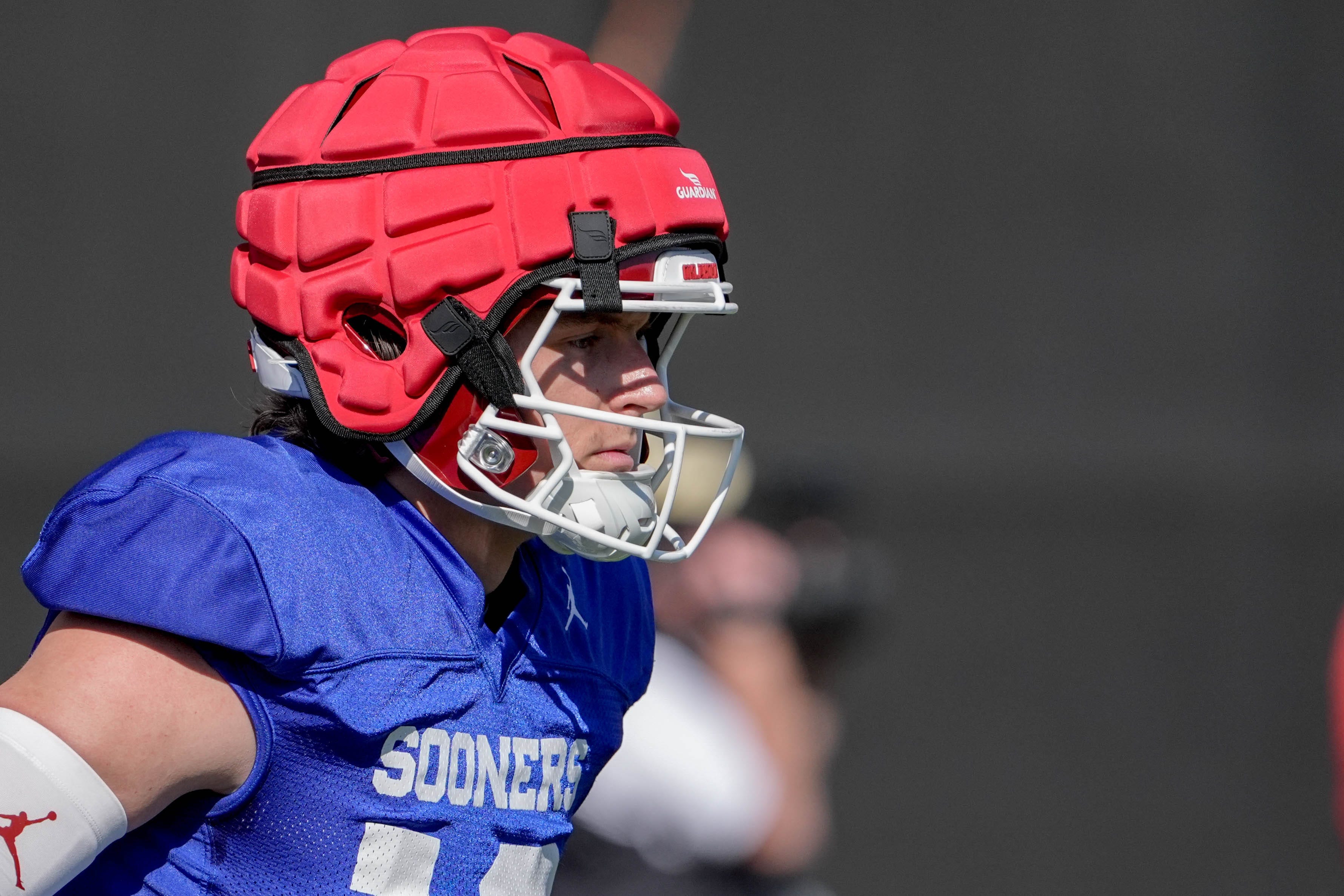 Where did John Mateer land in ESPN's quarterback rankings for 2025?