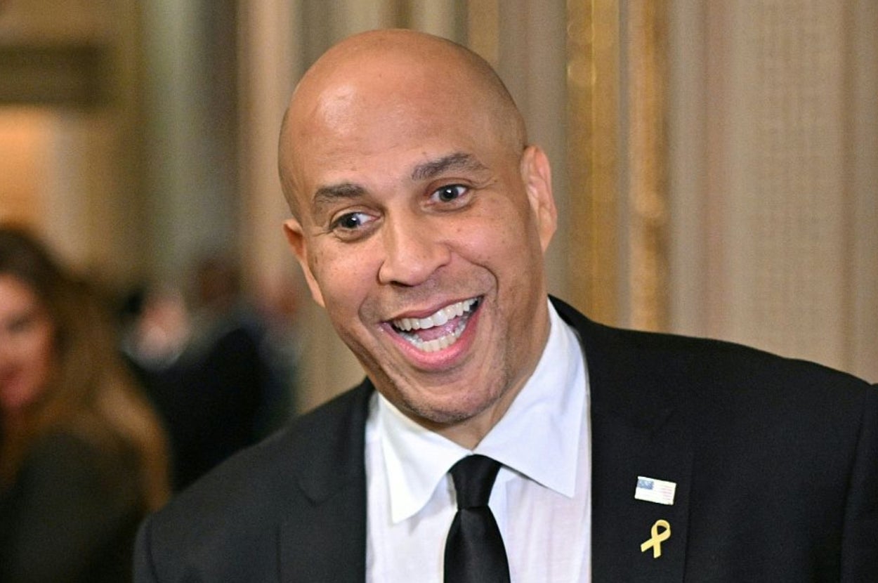 Senator Cory Booker's 25-Hour Speech Was HISTORIC; Here Are 15 Of Its ...