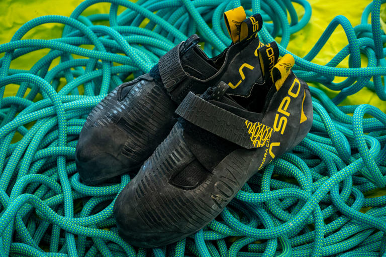 Adam Ondra Designed His Dream Bouldering Shoe: La Sportiva ‘Ondra Comp ...