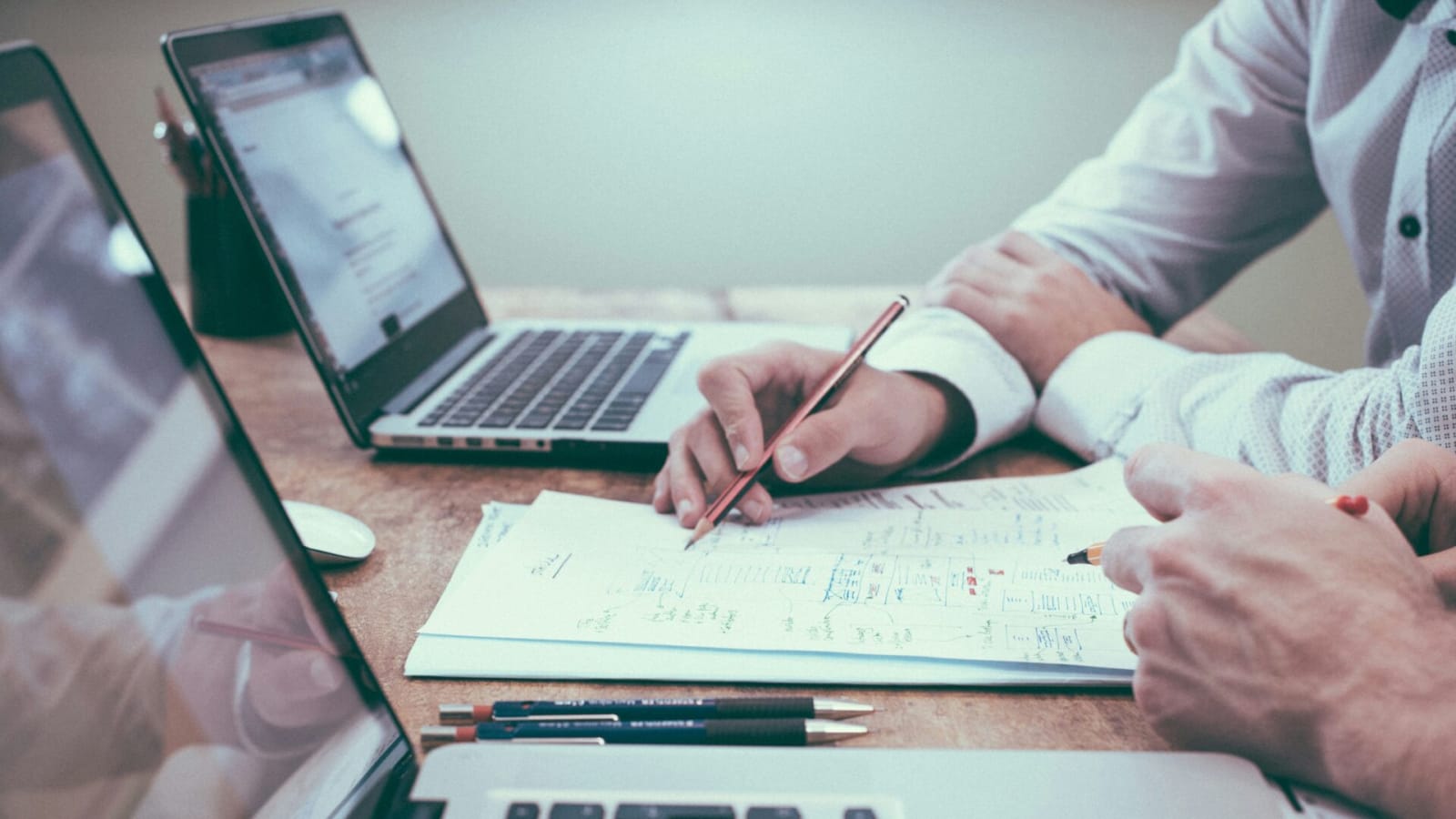 House committees: New questions emerge about Democrat fundraising ...