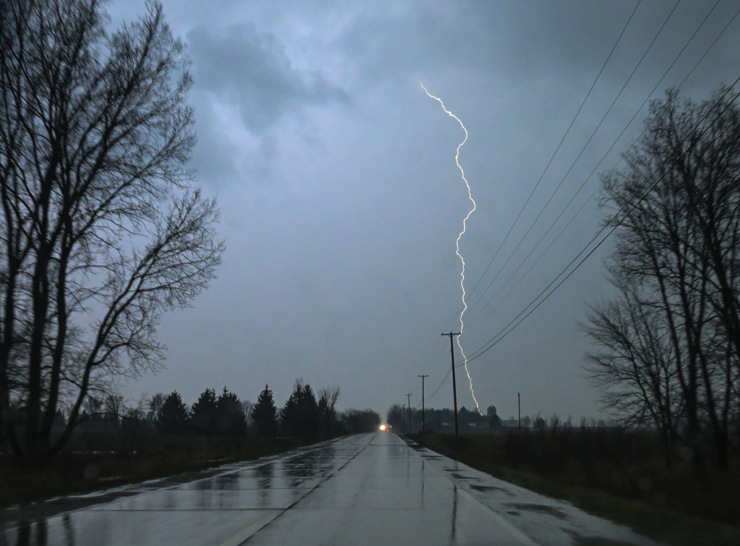 More thunderstorms forecast as Lansing area cleans up from most recent ...