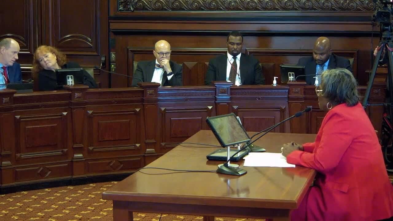 WATCH: Bill allowing recall of county officials advances in IL Senate ...